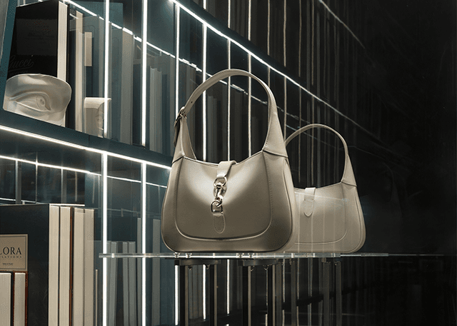 « Endless Narratives » : Gucci invite à l'émerveillement avec son nouveau concept de vitrines ...